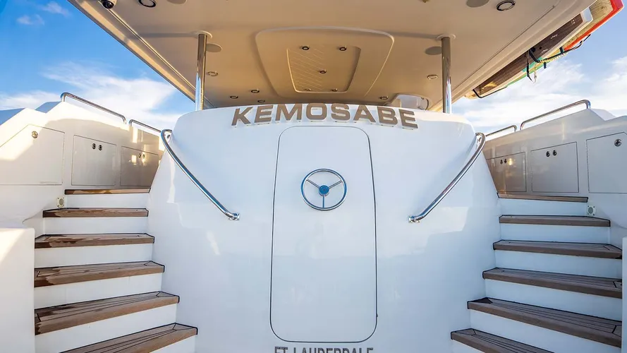 KEMOSABE yacht for charter (Westport, 34.14m, 2007)